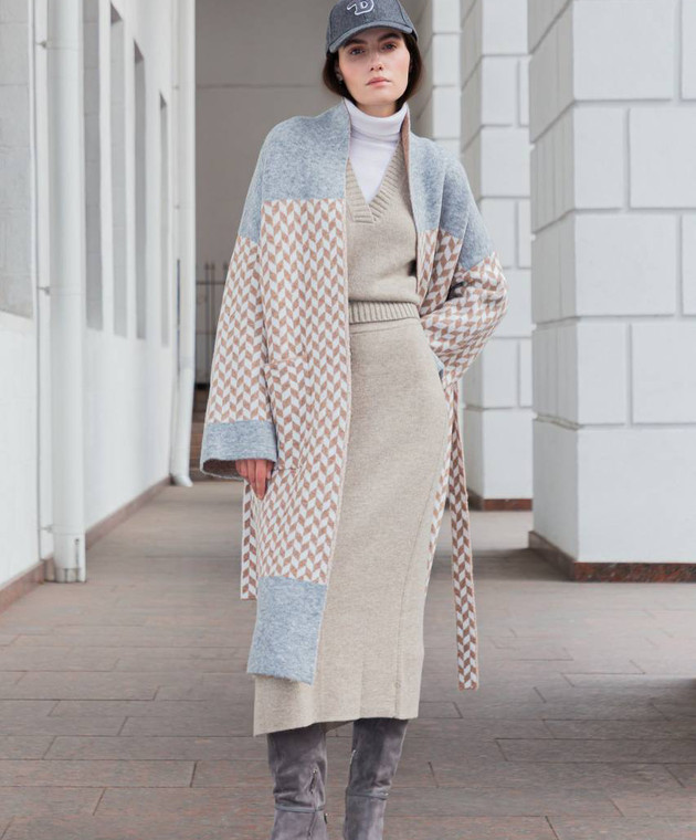 Vicolo - Beige coat in a geometric pattern 77026R - shop with European delivery at Symbol